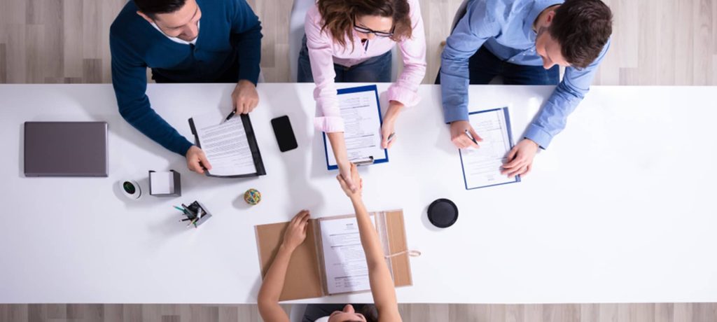 Find the Right Candidate Fast With This Office Assistant Job Description