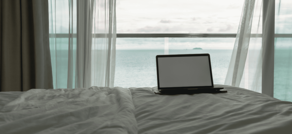 The Pros and Cons of Workcation: The Ultimate Trend For Work-Life Balance