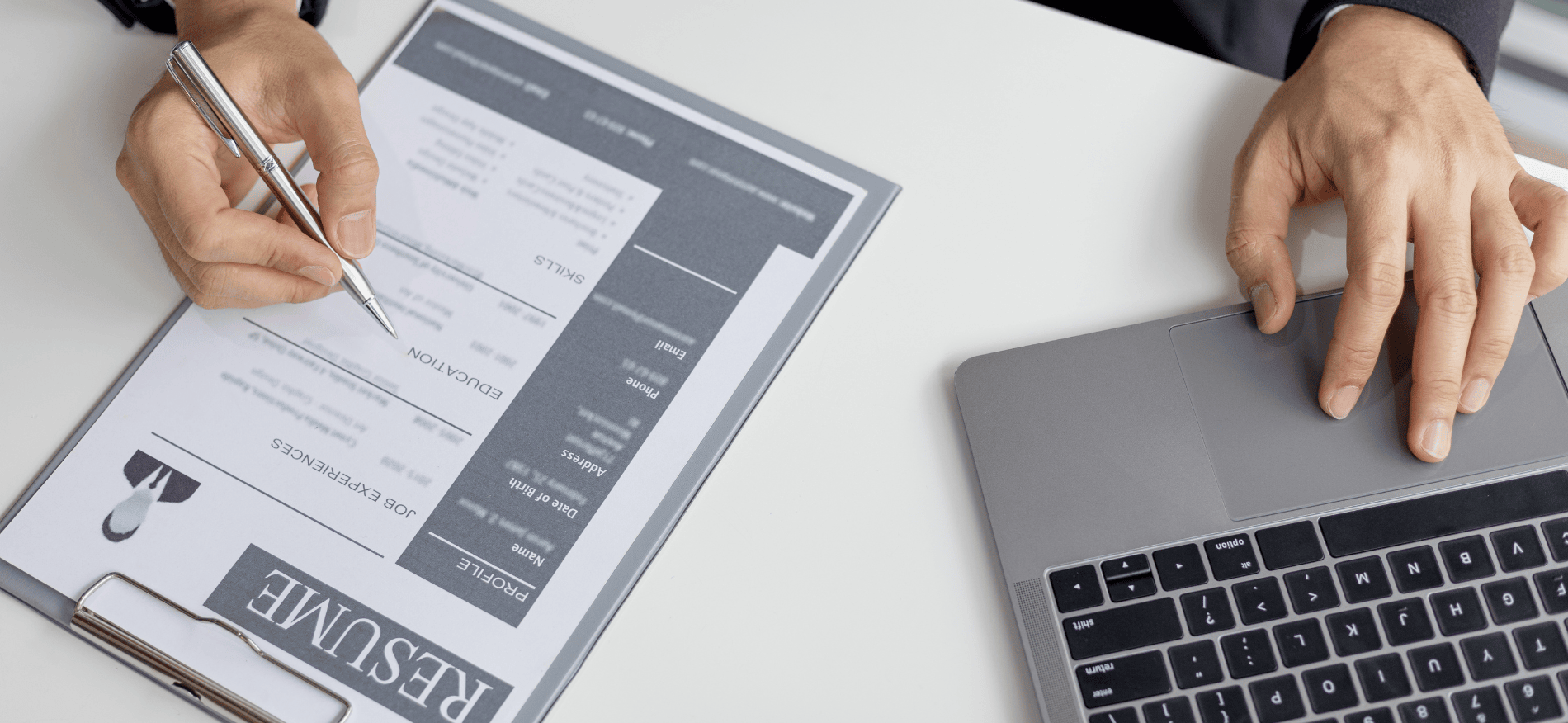 Job Application Tracking: 7 Essential Best Practices for HR Professionals